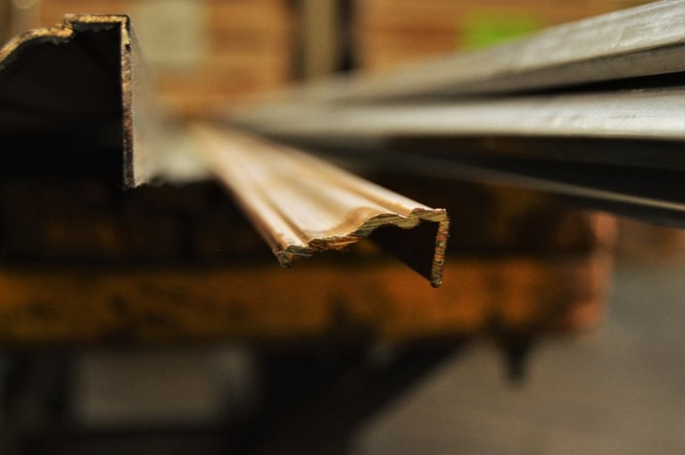 4 Surefire Decorative Metal Trim Buys That Are Timeless & Tough